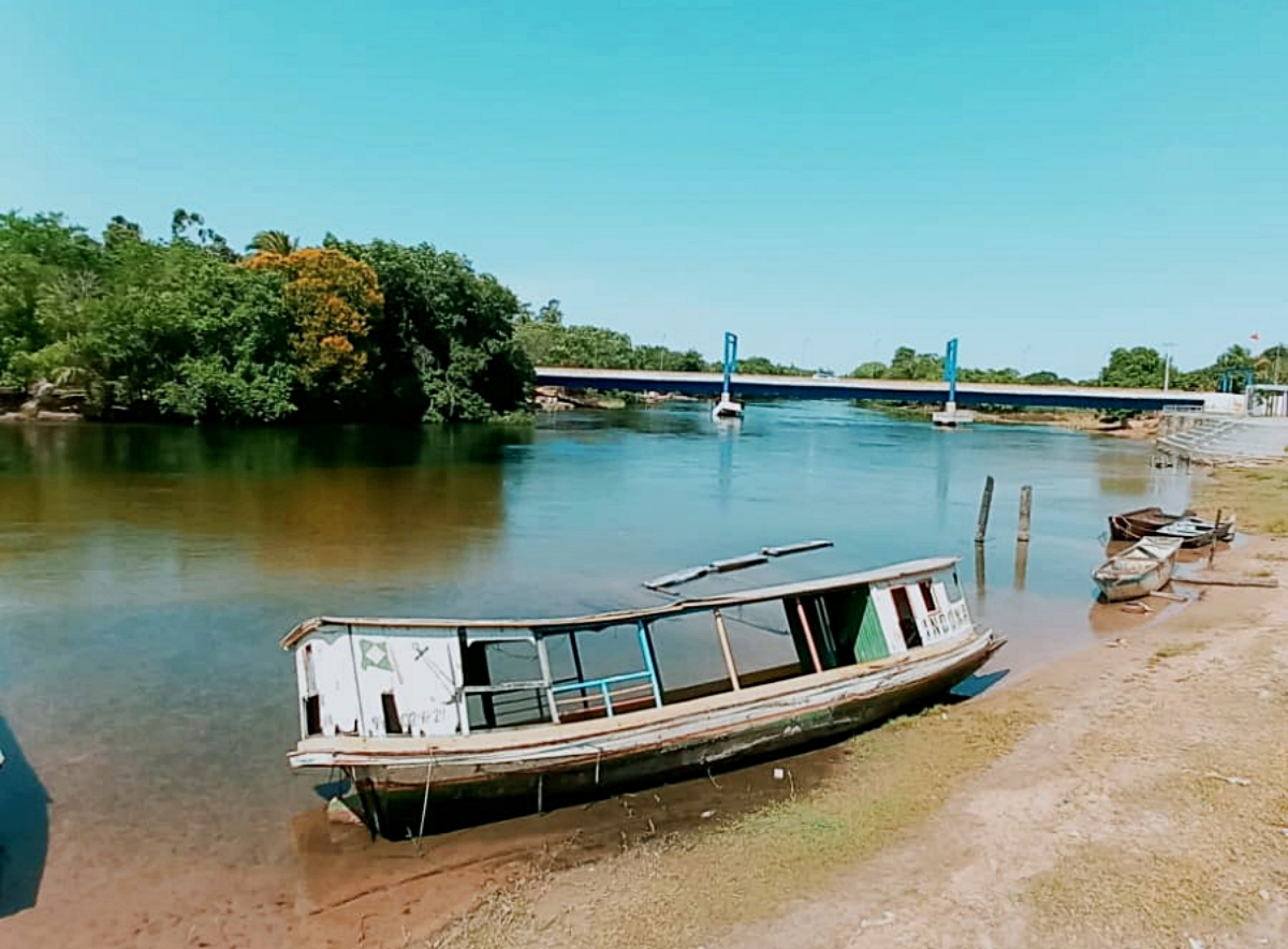 Formosa do Rio Preto enfrenta calor, com temperatura alta