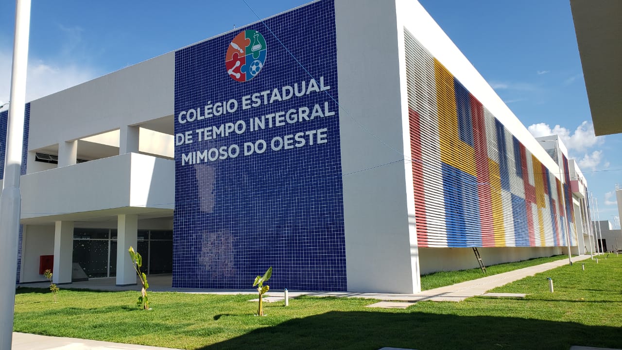 Acidente mata diretor de colégio em Luís Eduardo Magalhães